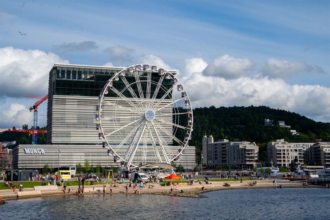 Opera - North Europe's largest mobile Ferris wheel